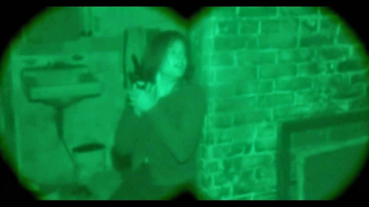 The most Iconic Horror Scenes from the 90s