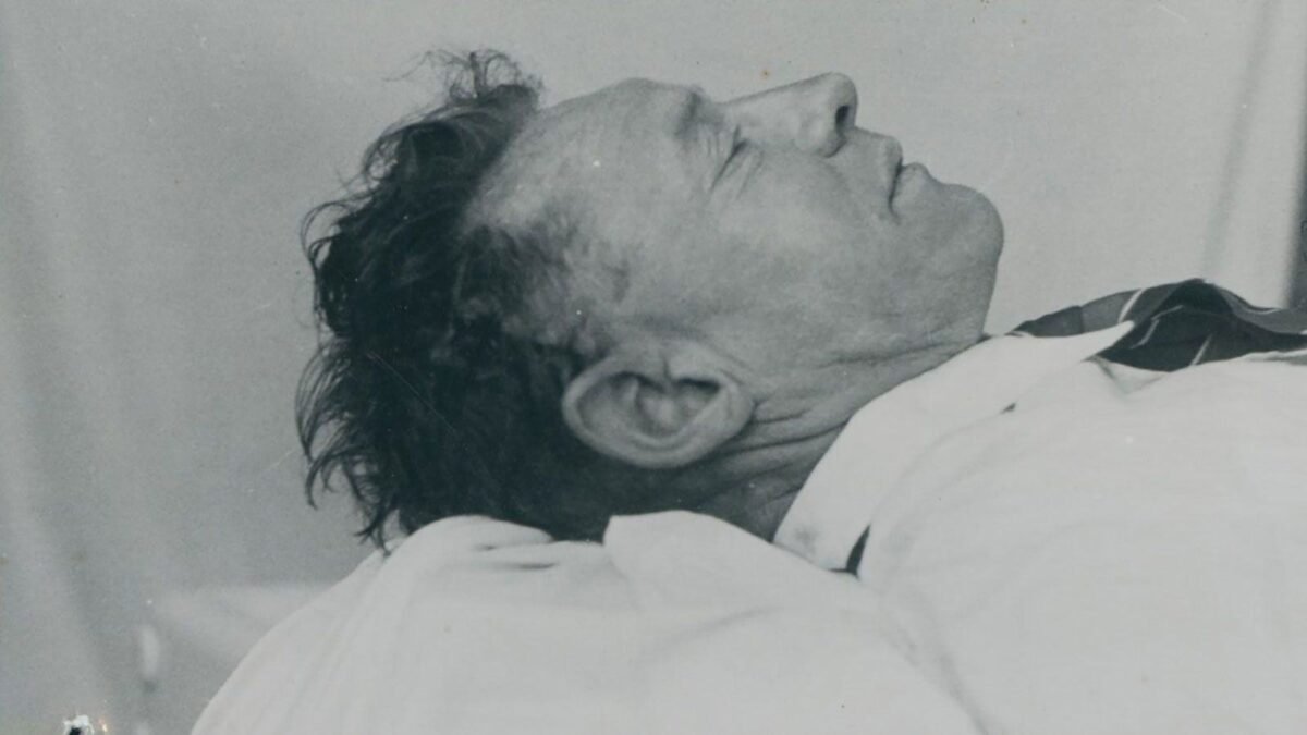 10 of the Most Strange Deaths in History